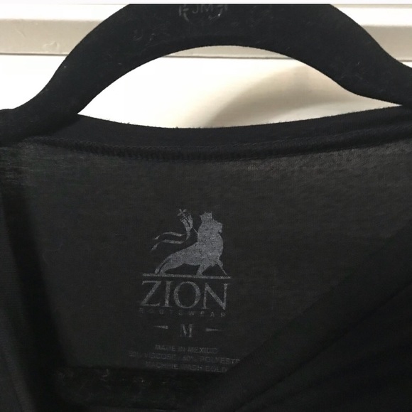 Zion Rootswear | Tops | Roots Wear Johnny Cash Man In Black Tee Shirt ...